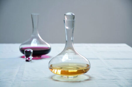 How to serve wine: a guide to preparing, opening and serving wine.